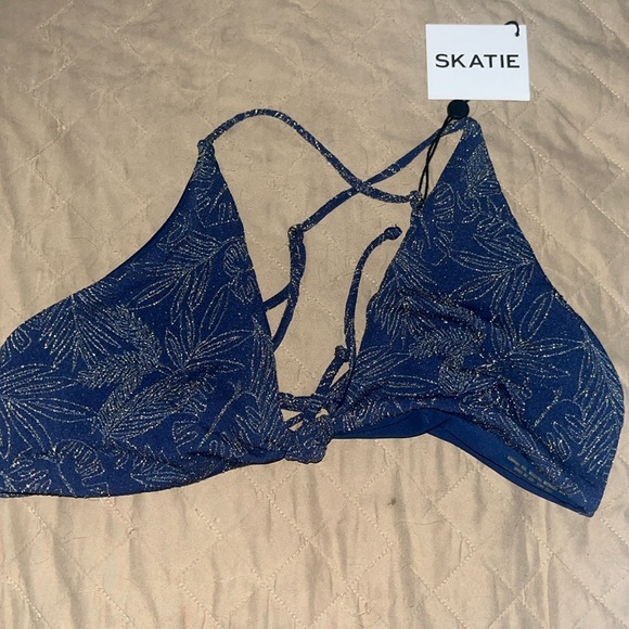 Skatie | Swim | Bnwt Skatie Sarah Shimmer Bikini Top | Poshmark
